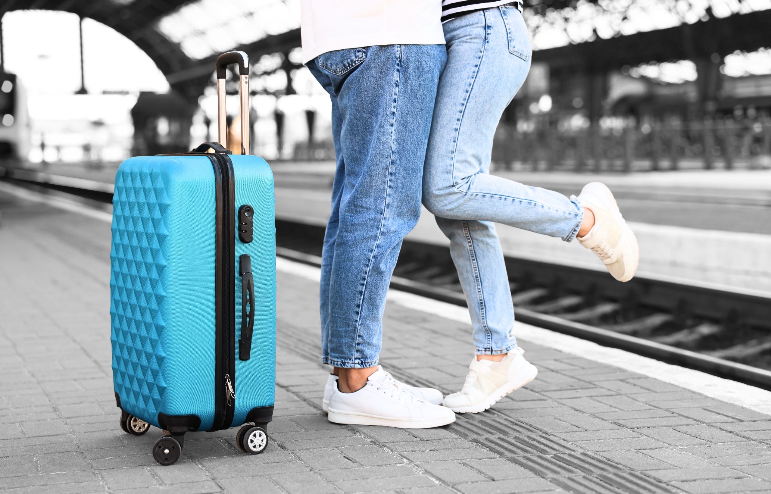 20 Bible Verses for Long Distance Relationships